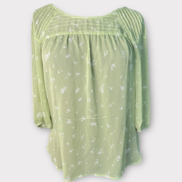 LC Lauren Conrad | Tops | Lc Laura Conrad Womens Green Sheer Spring ...